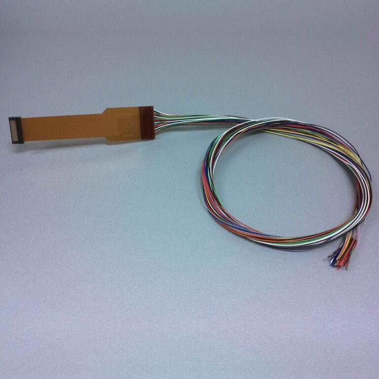 FFC/FPC to Round Wire | Quadrangle Products | FFC Cable Connector