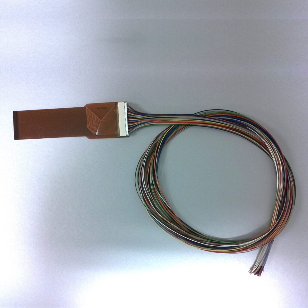 FFC/FPC to Round Wire | Quadrangle Products | FFC Cable Connector